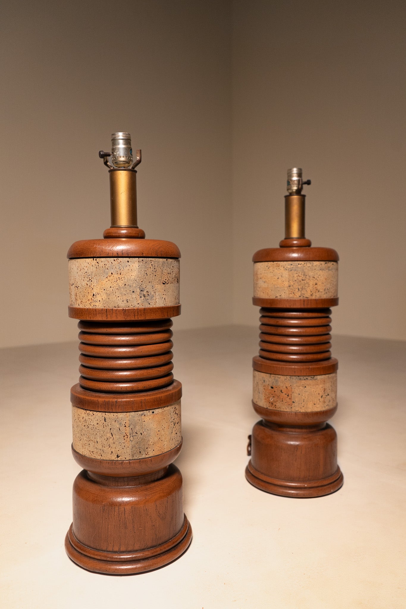 Pillar Cork Wood Mod Lamps – album