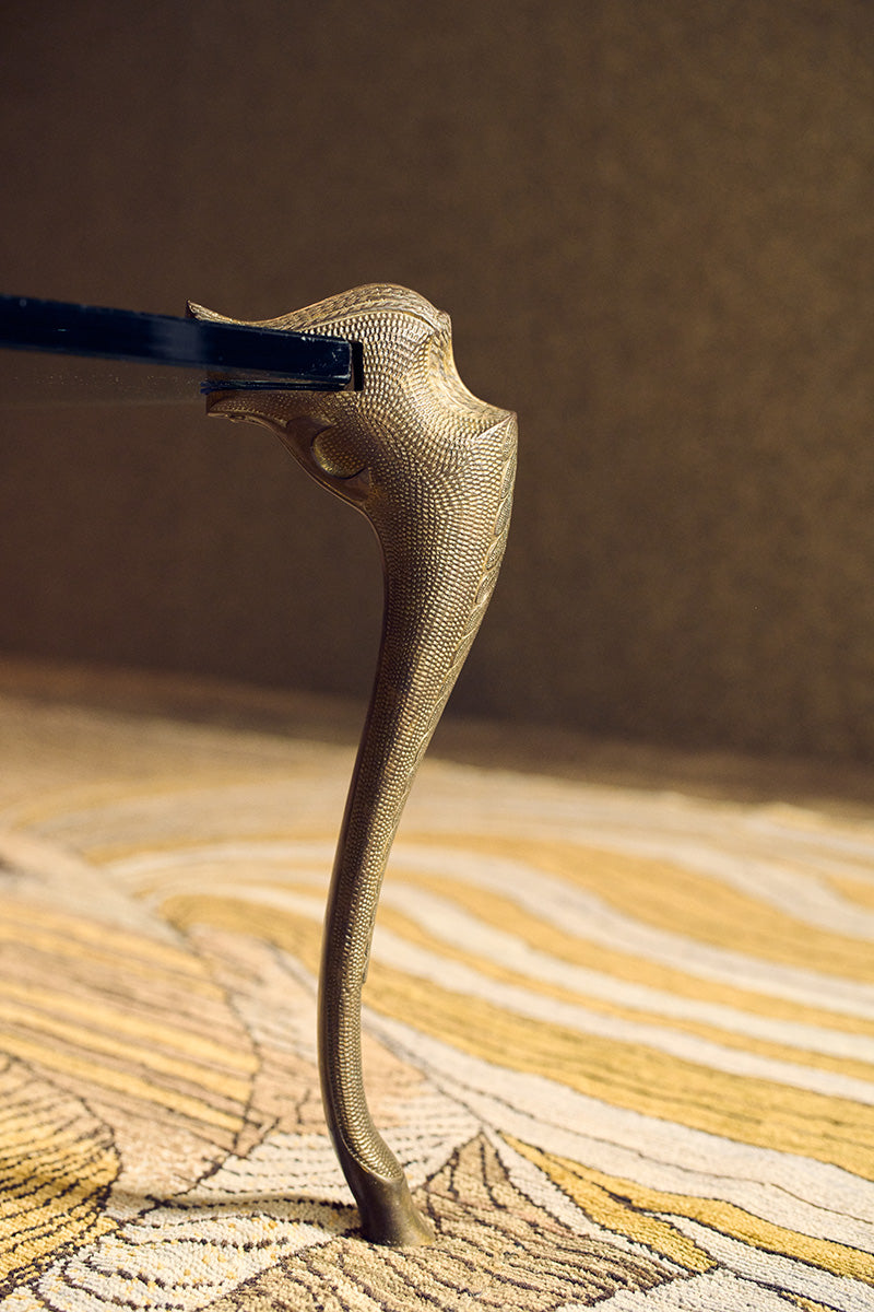 Hollywood-Regency Snake Table – album